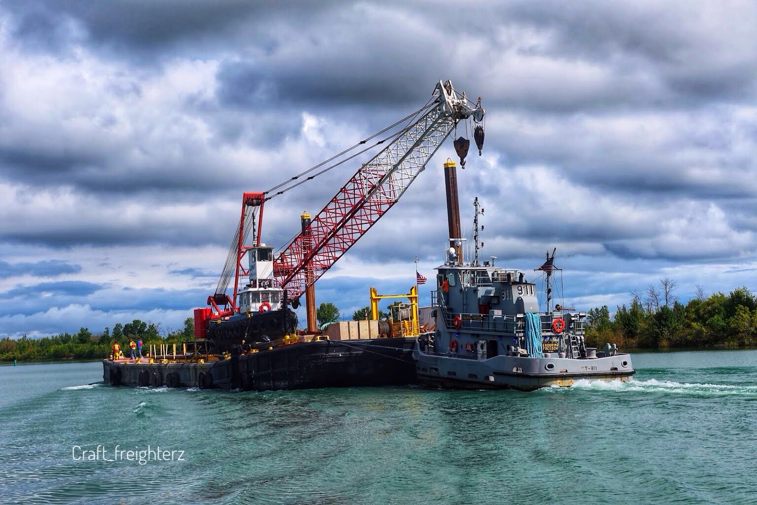Barge BT12010 with tug Enduring Freedom – Craft_Freighterz