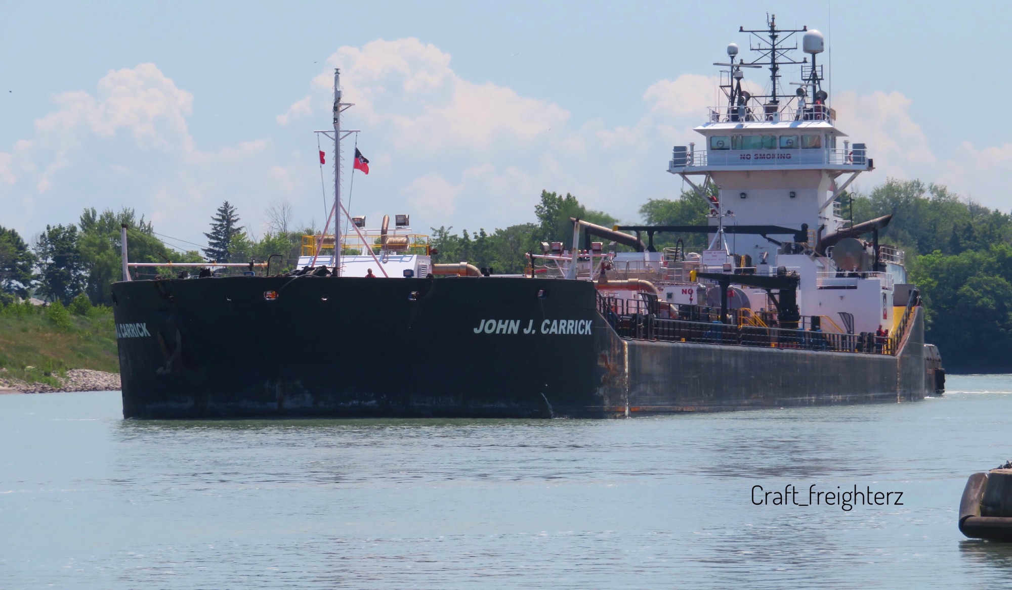 The barge John J Carrick with tug Leo A McArthur – Craft_Freighterz